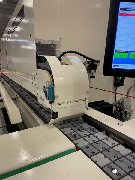 P5 Single End with Sizing Fence and Return Conveyor - Progressive Systems