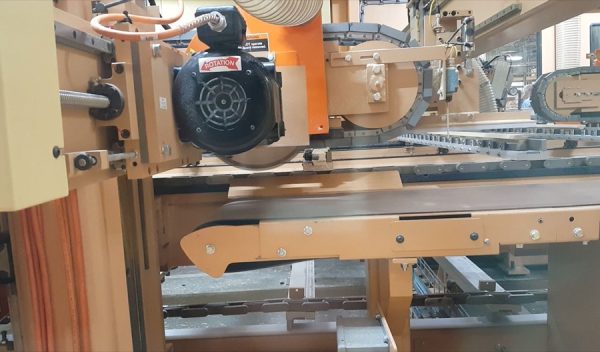 Single End to Single End Indexing Sash Rail and Stile Machine ...